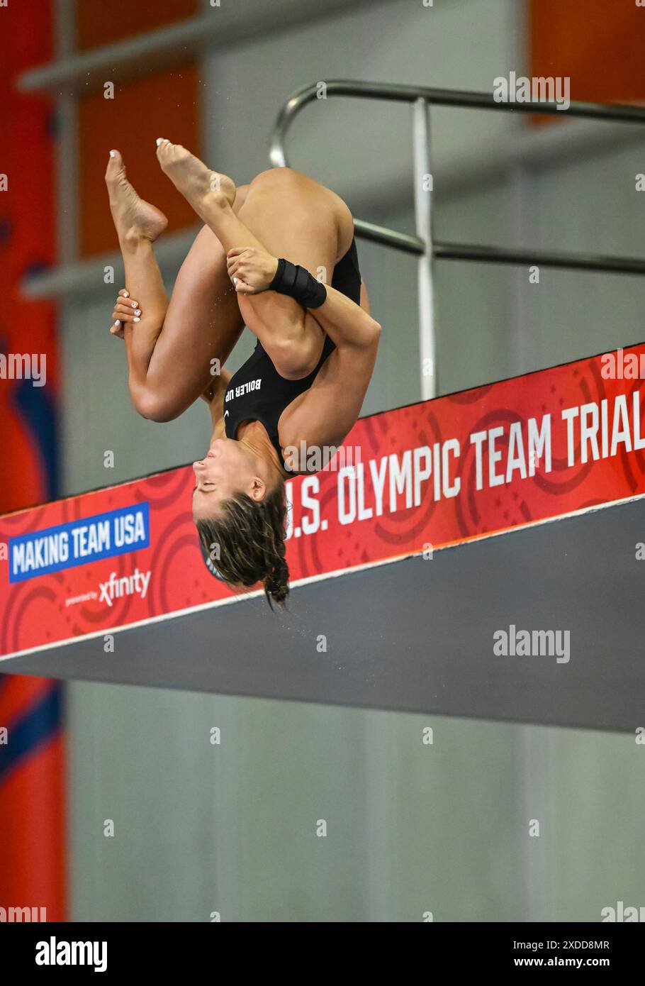 KNOXVILLE, TN - JUNE 21: Daryn Wright competes in the Women's 10m ...