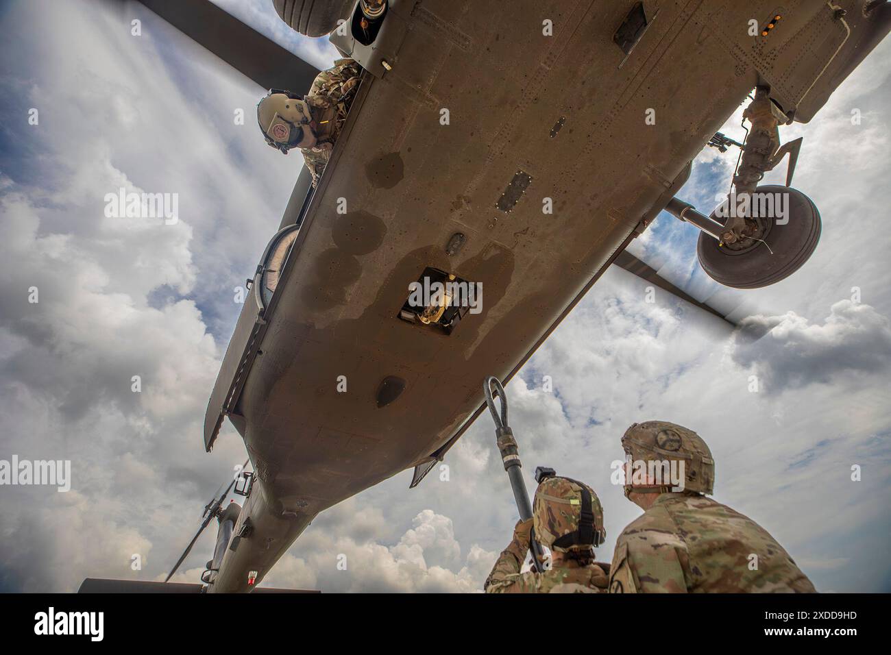Fort Cavazos, USA. 10th June, 2024. U.S. Army National Guard soldiers ...