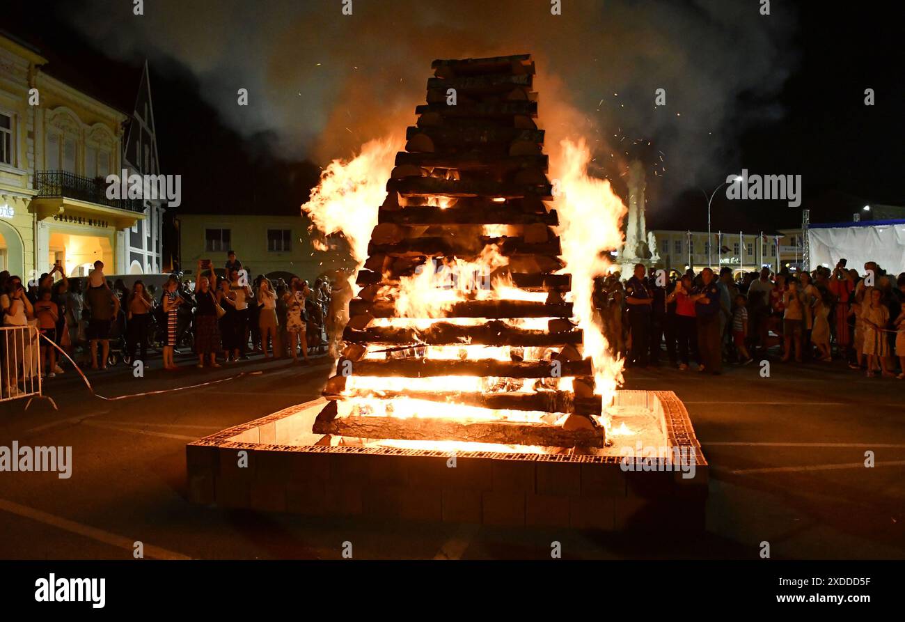 The "Midsummer Bonfire" was lit on Holy Trinity Square, a symbolic act ...