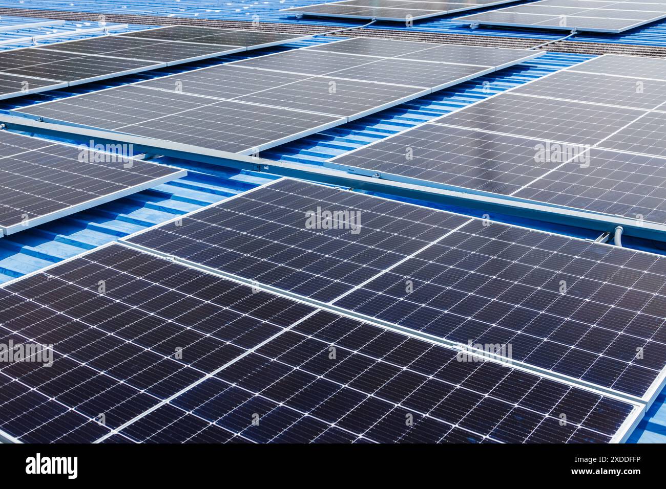 Solar panel texture hi-res stock photography and images - Alamy