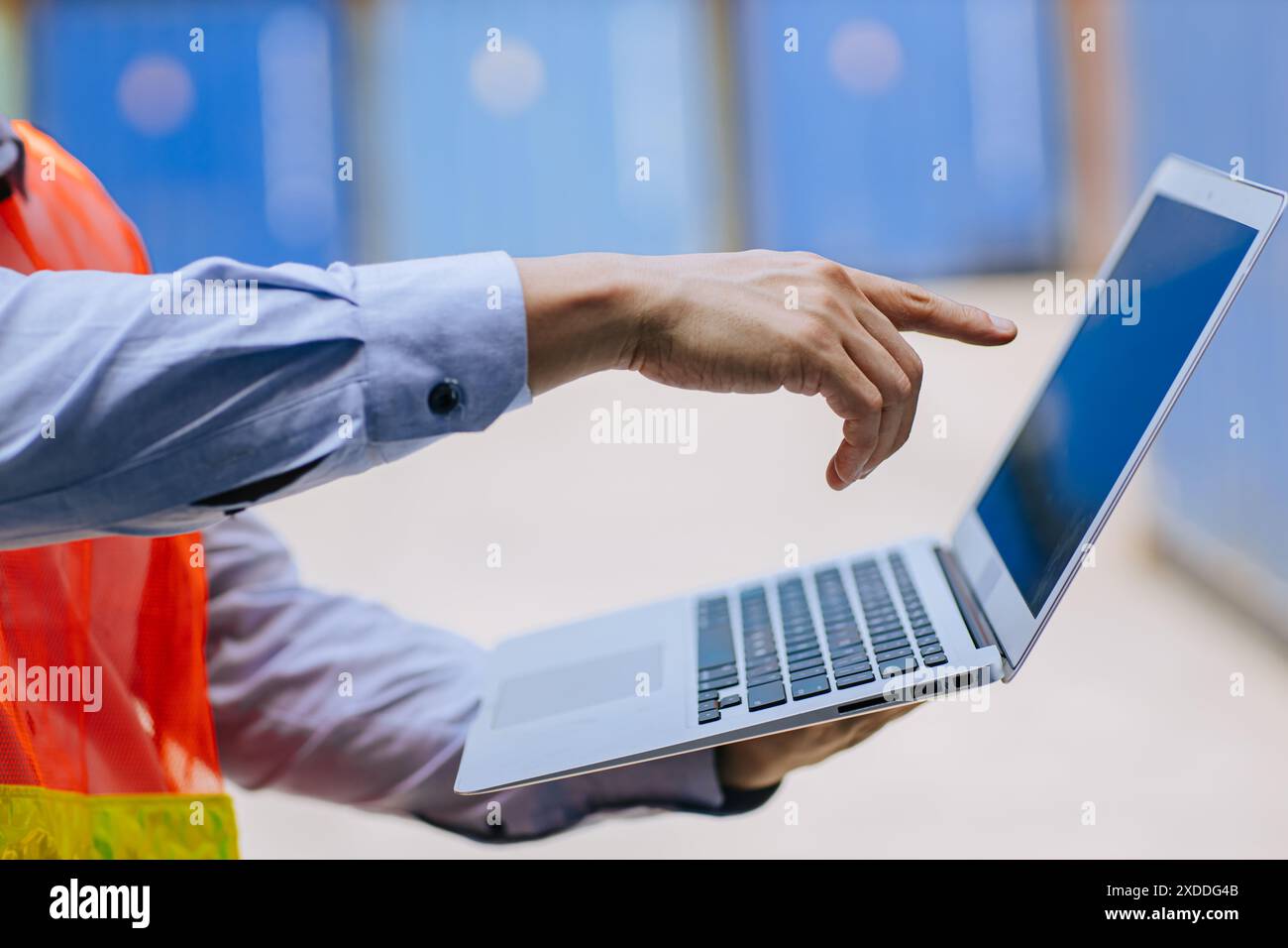 Worker point hi-res stock photography and images - Alamy