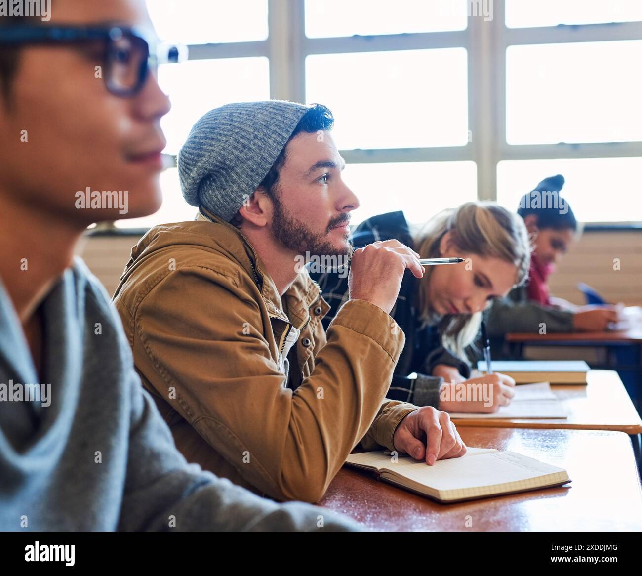Student write educational test english hi-res stock photography and ...