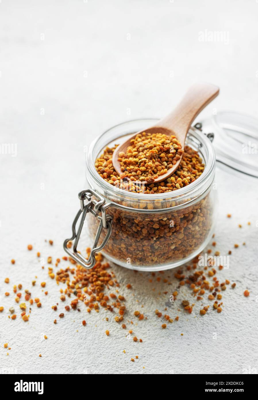 Healthy bee pollen grains. Bee pollen on a glass jar Stock Photo - Alamy