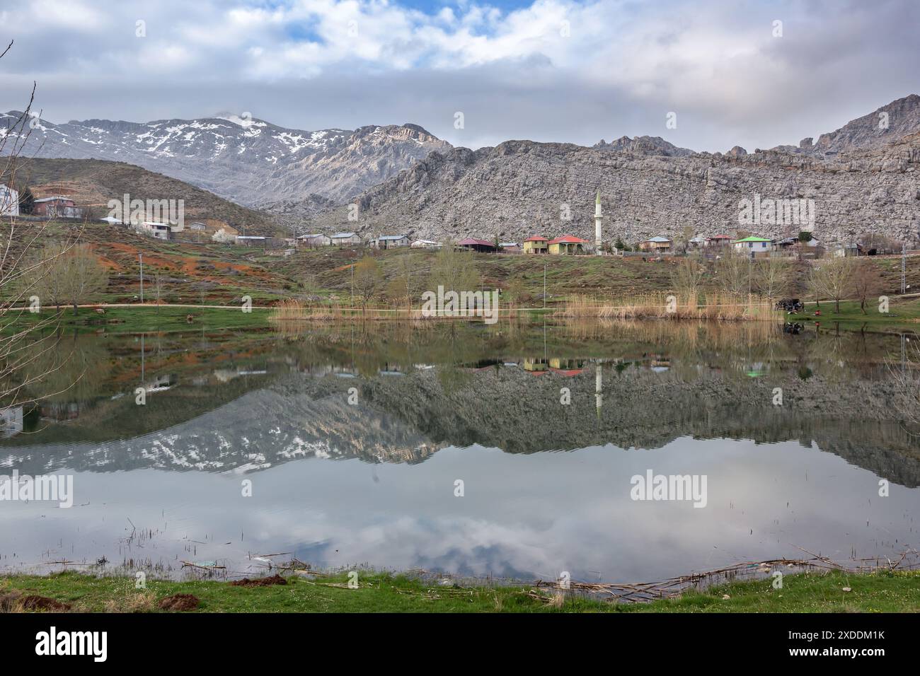 Dipsiz Lake, the pearl of the Taurus Mountains, is a favorite of nature ...