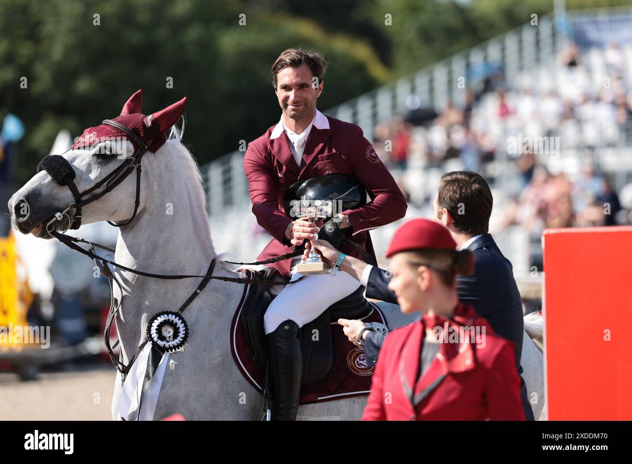 Julien Anquetin of France with Z Ice Cube Z during the prize giving ...