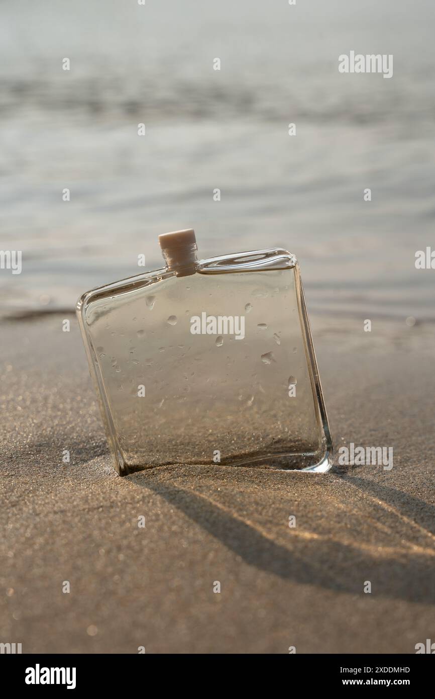 Seashore ambiance hi-res stock photography and images - Alamy