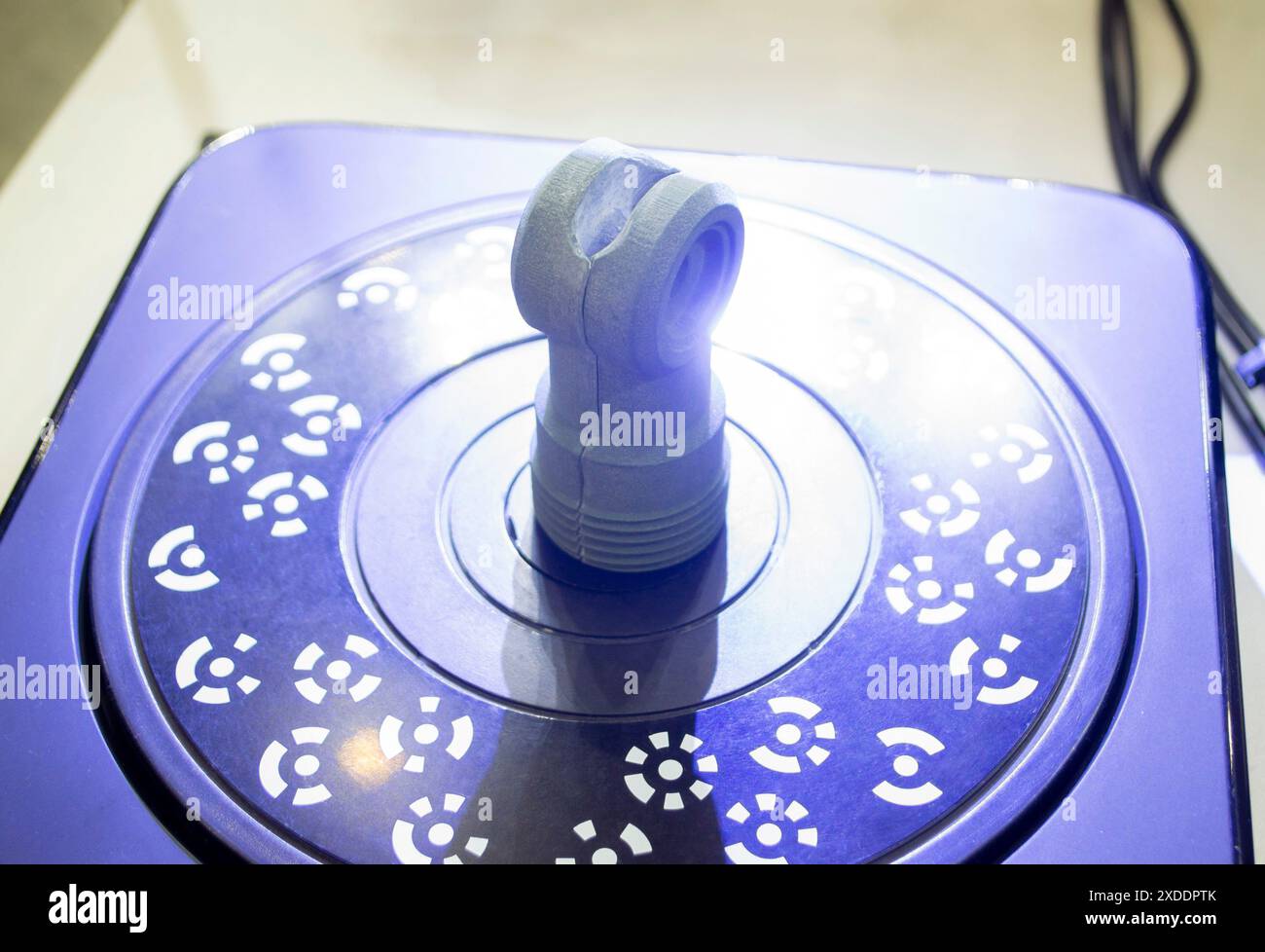 3D Scanning of object. Three-dimensional scanner with blue laser ...