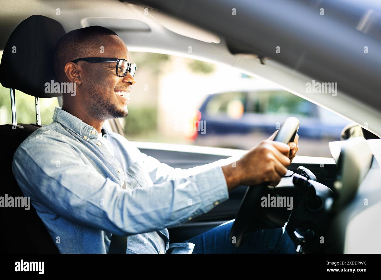 Salesman corporate ceo employee hi-res stock photography and images - Alamy