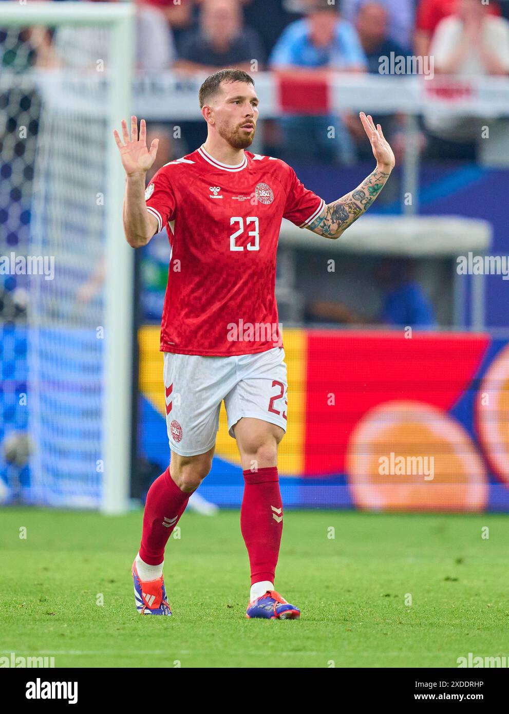 Pierre-Emile Höjbjerg, Hoejbjerg, DEN 23 in the group C stage match ...
