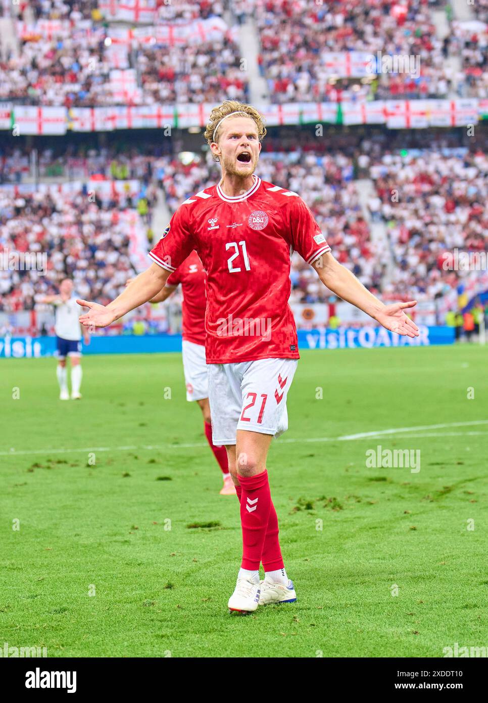 Morten Hjulmand, DEN 21 celebrates his goal, happy, laugh, celebration ...