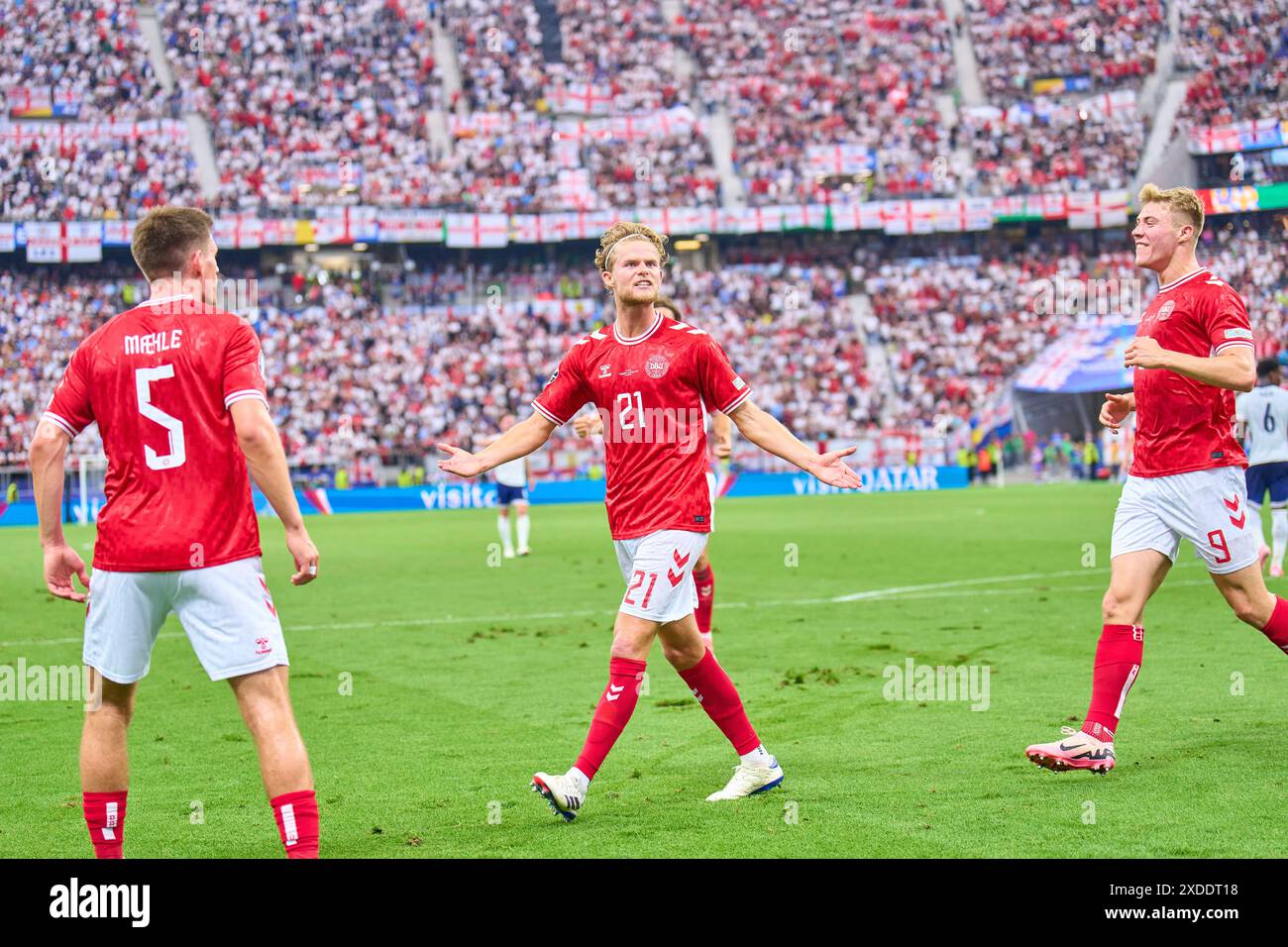 Morten Hjulmand, DEN 21 celebrates his goal, happy, laugh, celebration ...
