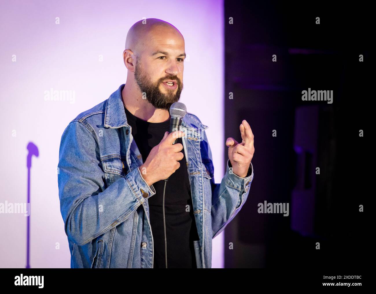 Matt Adlington, Stand Up Comedian, Thameside Theatre, Southend-on-Sea ...