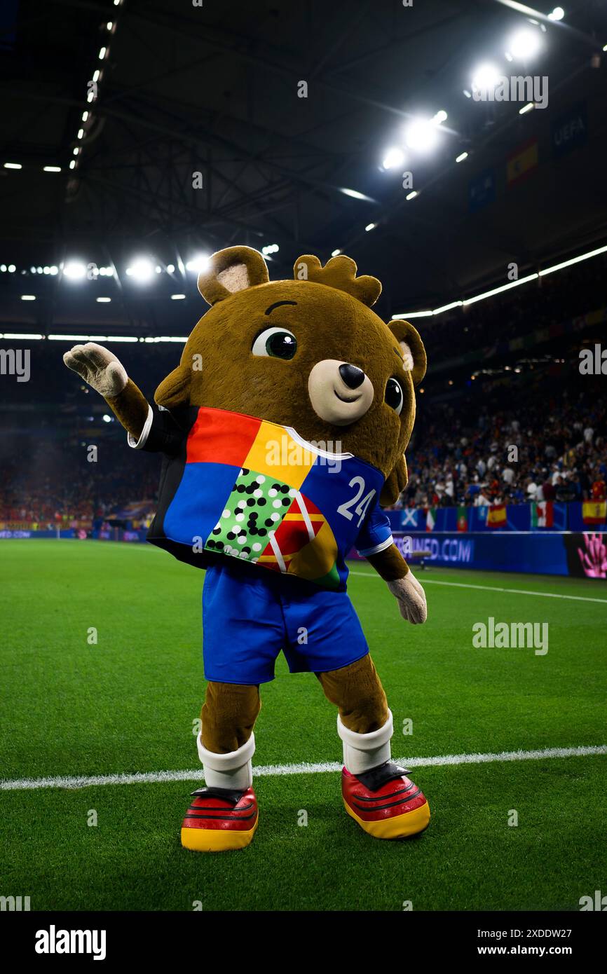 Gelsenkirchen, Germany. 20 June 2024. Albart the official mascot of ...