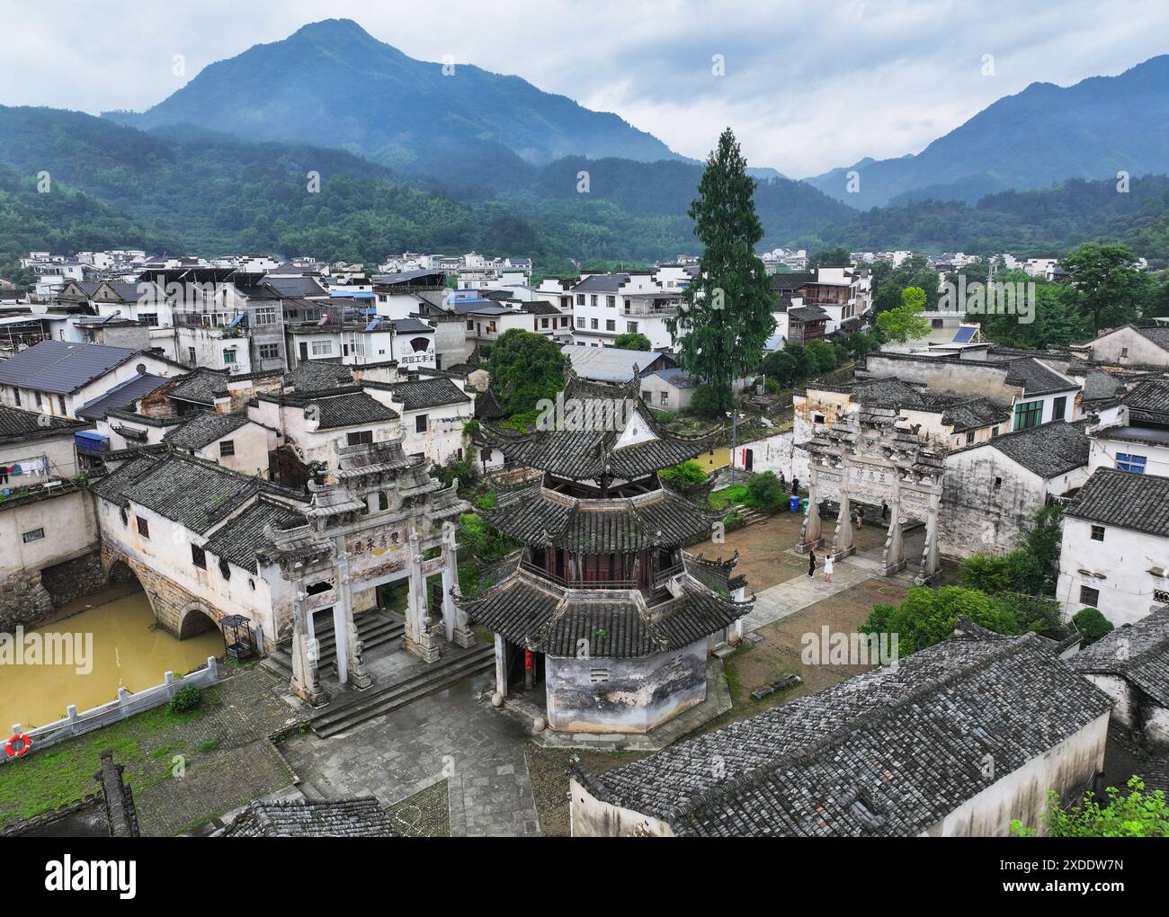 Xucun hi-res stock photography and images - Alamy