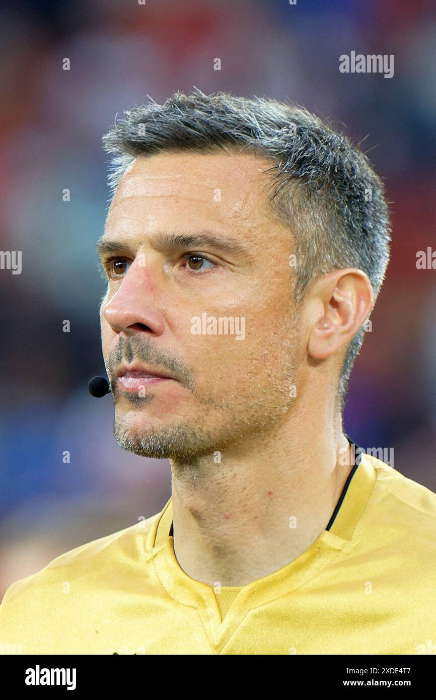 Referee Slavko Vincic during UEFA Euro 2024 - Spain vs Italy, UEFA ...