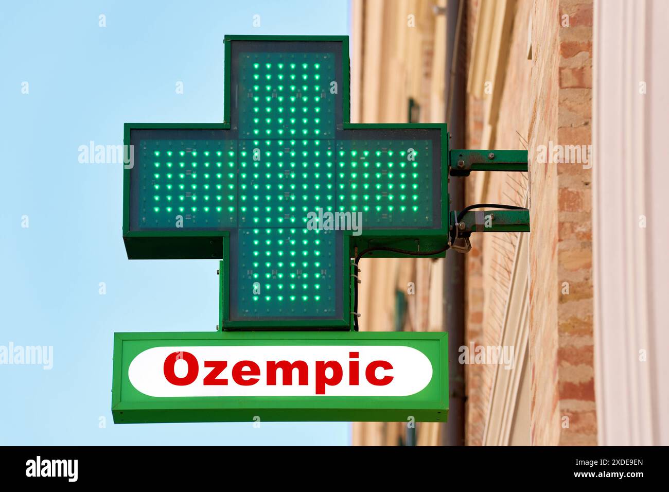 Ozempic injektion hi-res stock photography and images - Alamy