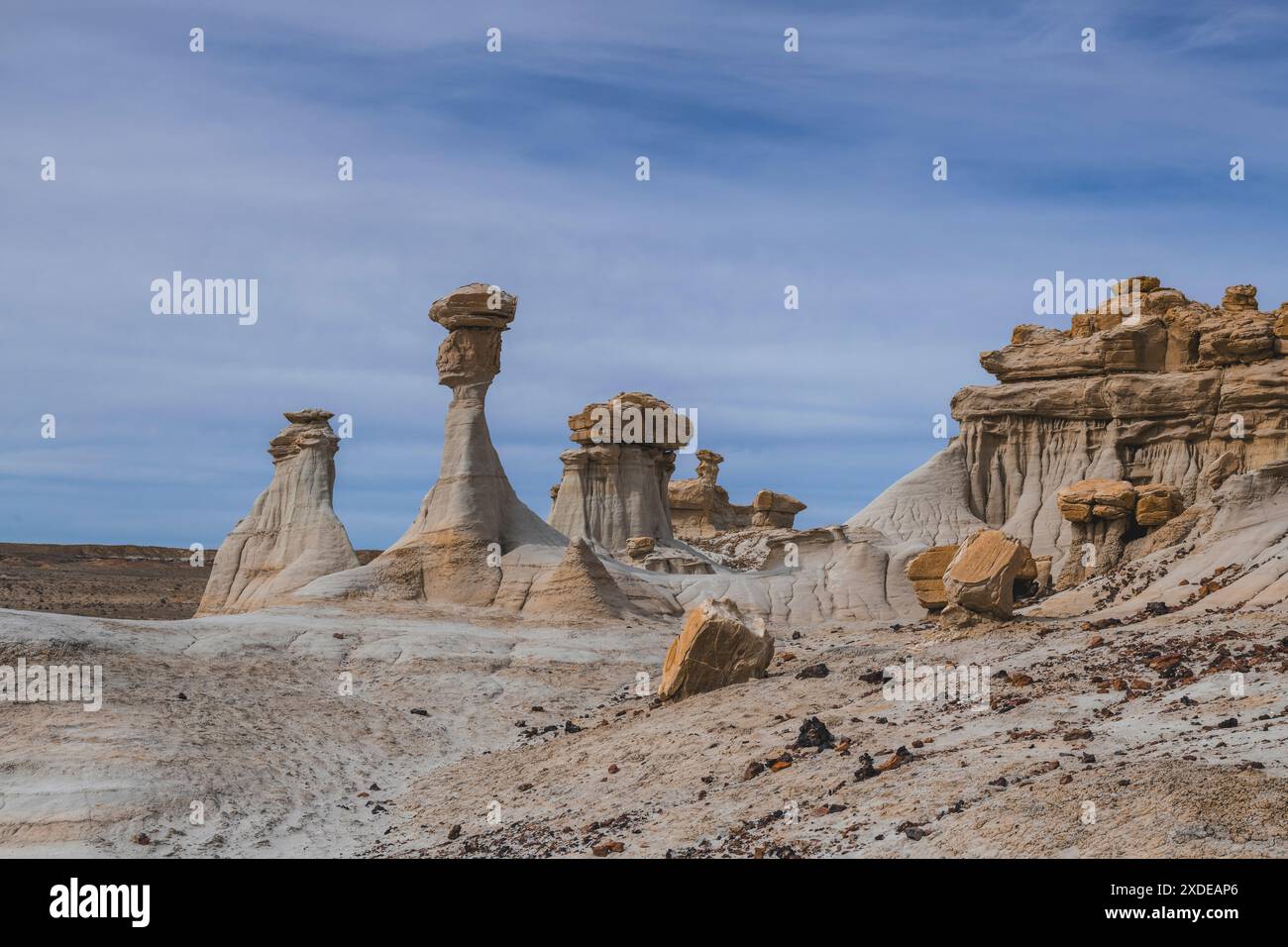 Rocks and limestone in new mexico wilderness Stock Photo - Alamy