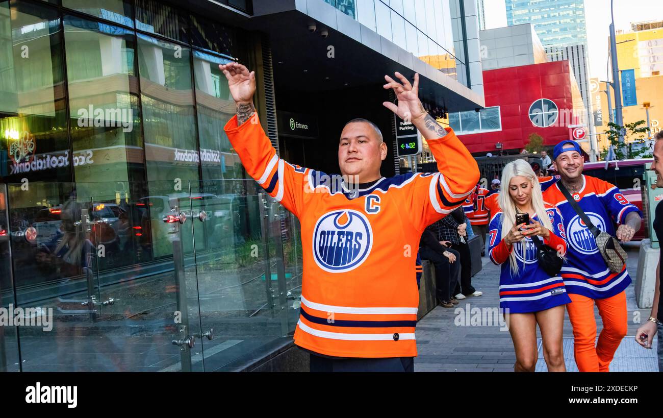 Edmonton, Canada. 21st June, 2024. Edmonton Oilers fans take to the ...