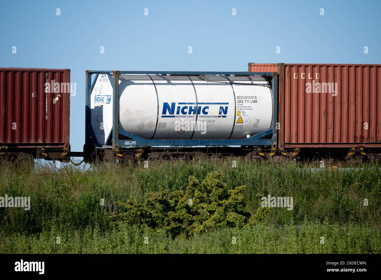 Nichicon hi-res stock photography and images - Alamy