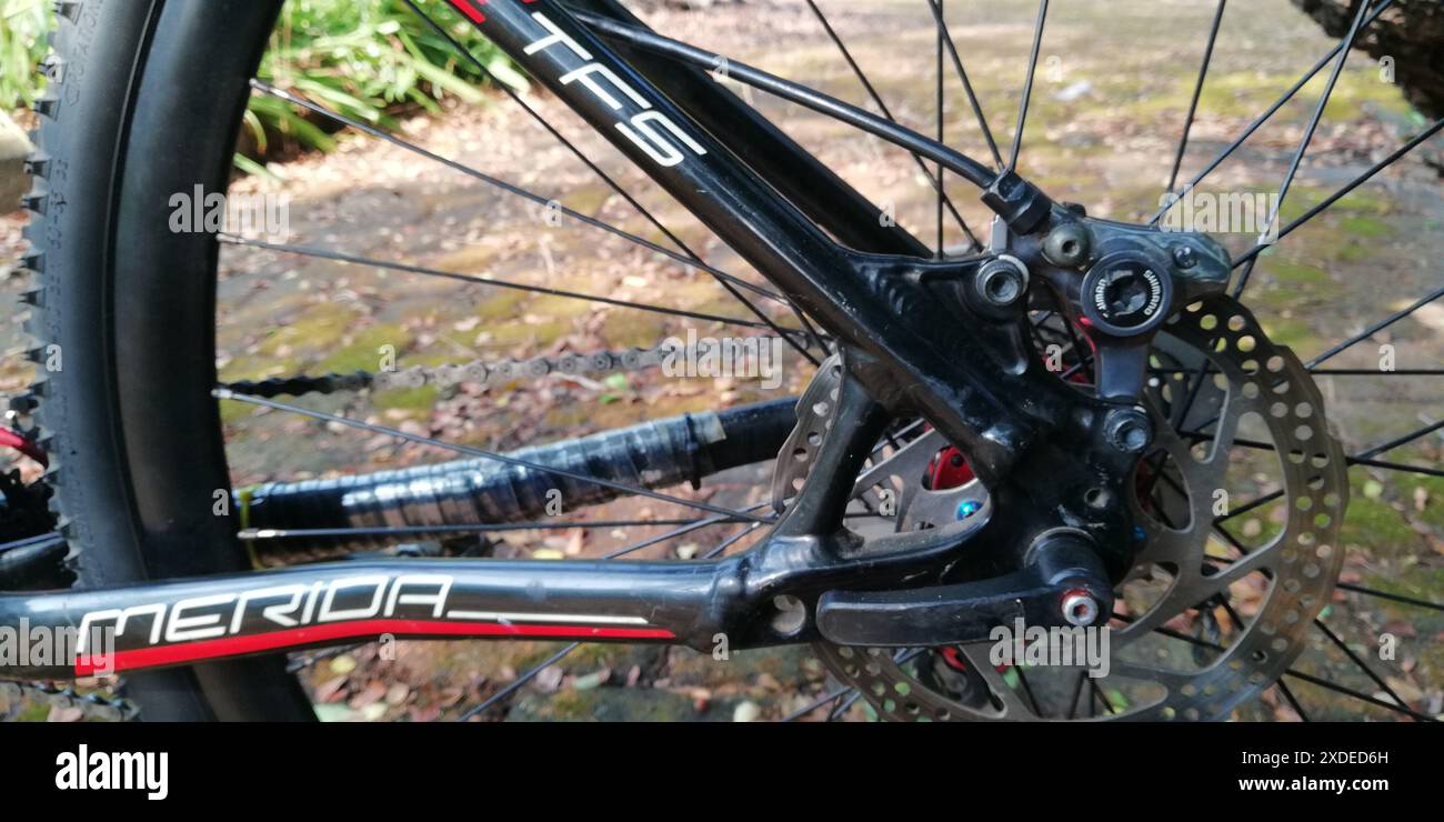 Shimano disc brake hi-res stock photography and images - Alamy