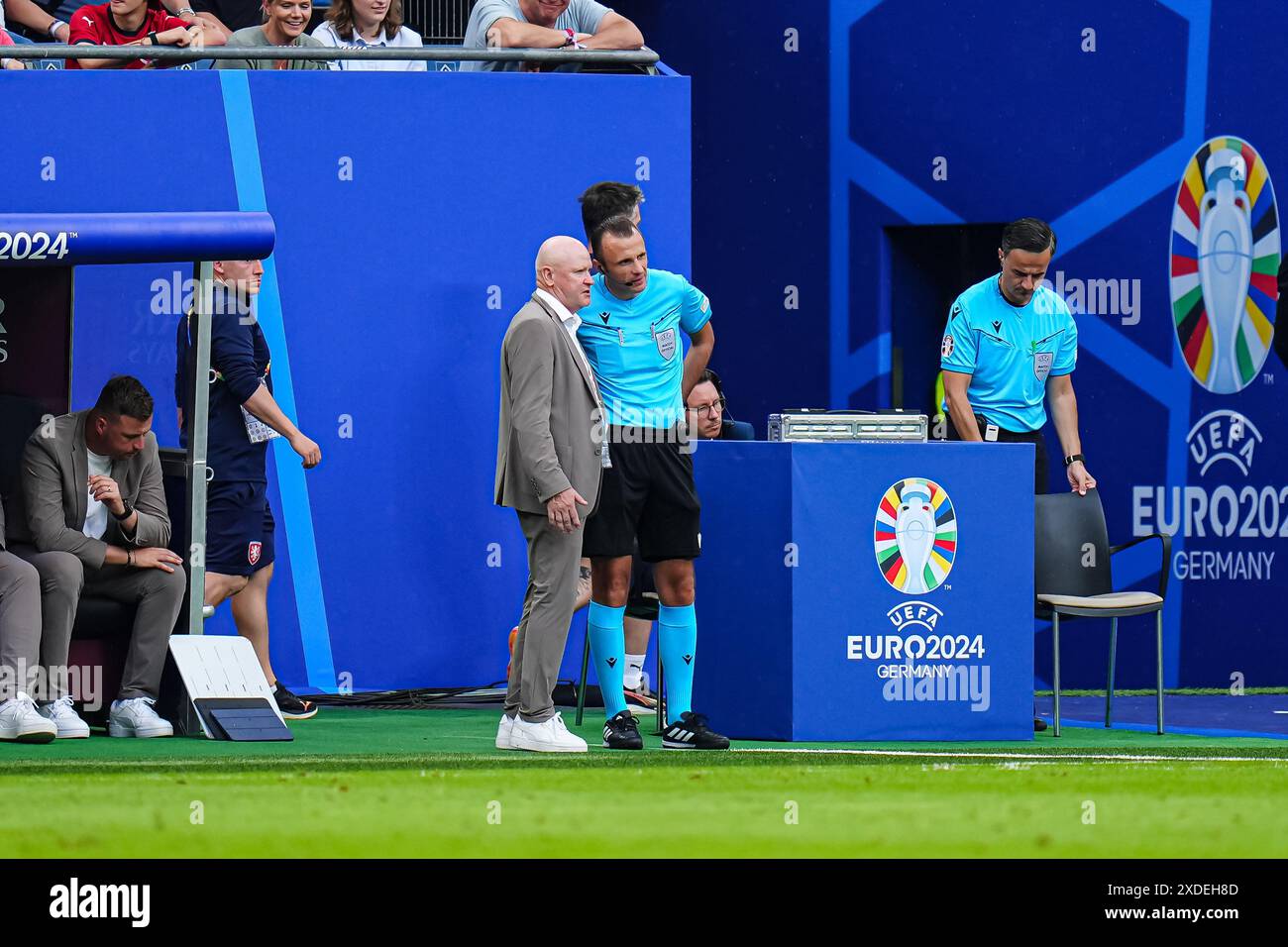 Ivan Hasek (Tschechien, Trainer) mit 4. Offiziellem GER, Georgien vs ...