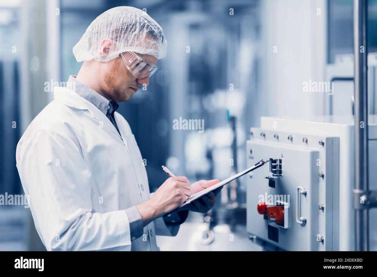 Scientist Medical Factory Staff Working in Science Lab. Medicine ...