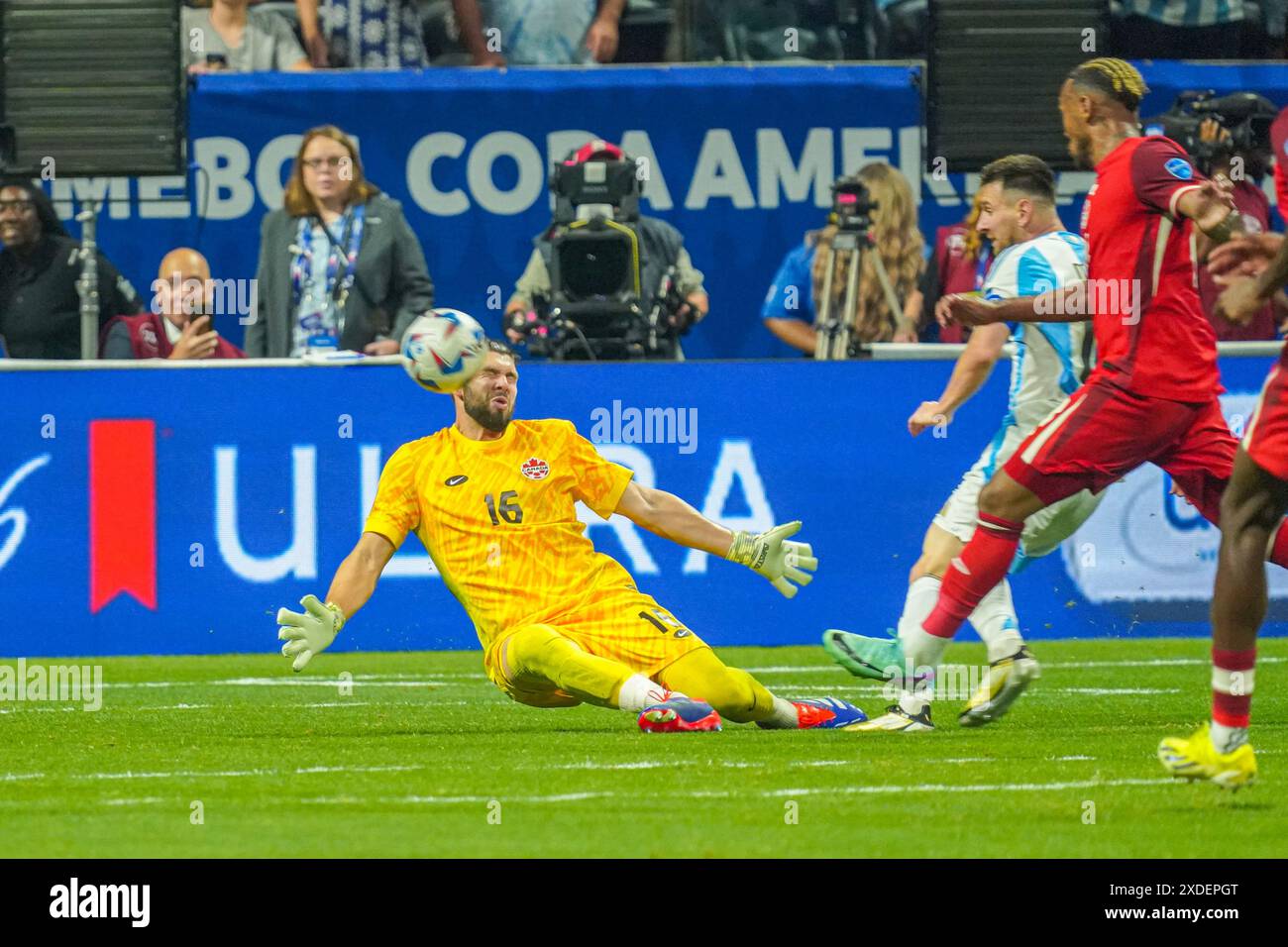 Atlanta, Georgia, USA, June 20, 2024, Canada goalkeeper Maxime Crépeau ...