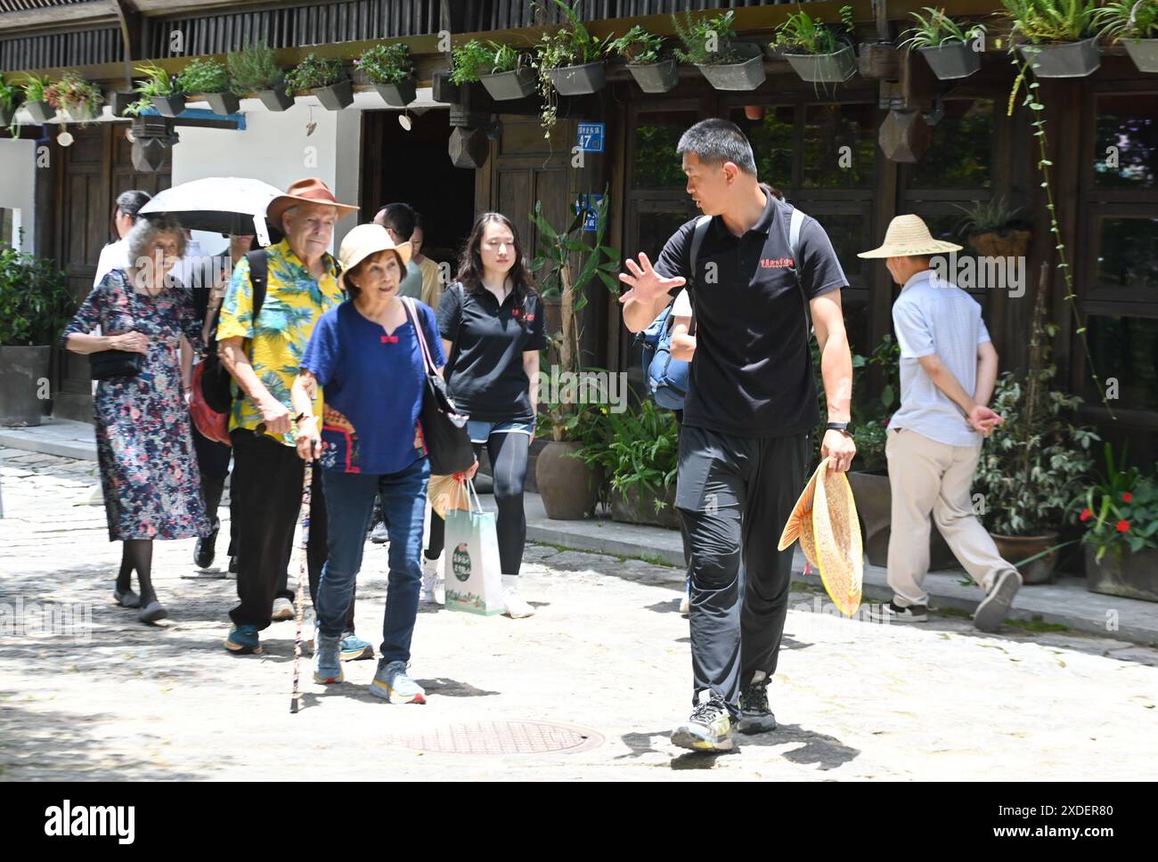 Lin yinan hi-res stock photography and images - Alamy