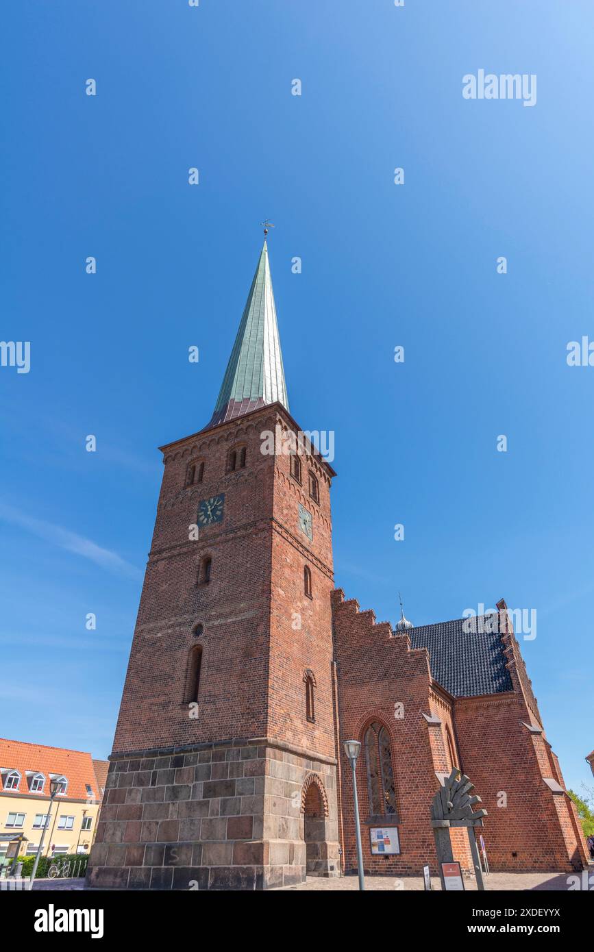 In front of Frue Kirke, old town of Nyborg, Fyn, medieval church, brick ...