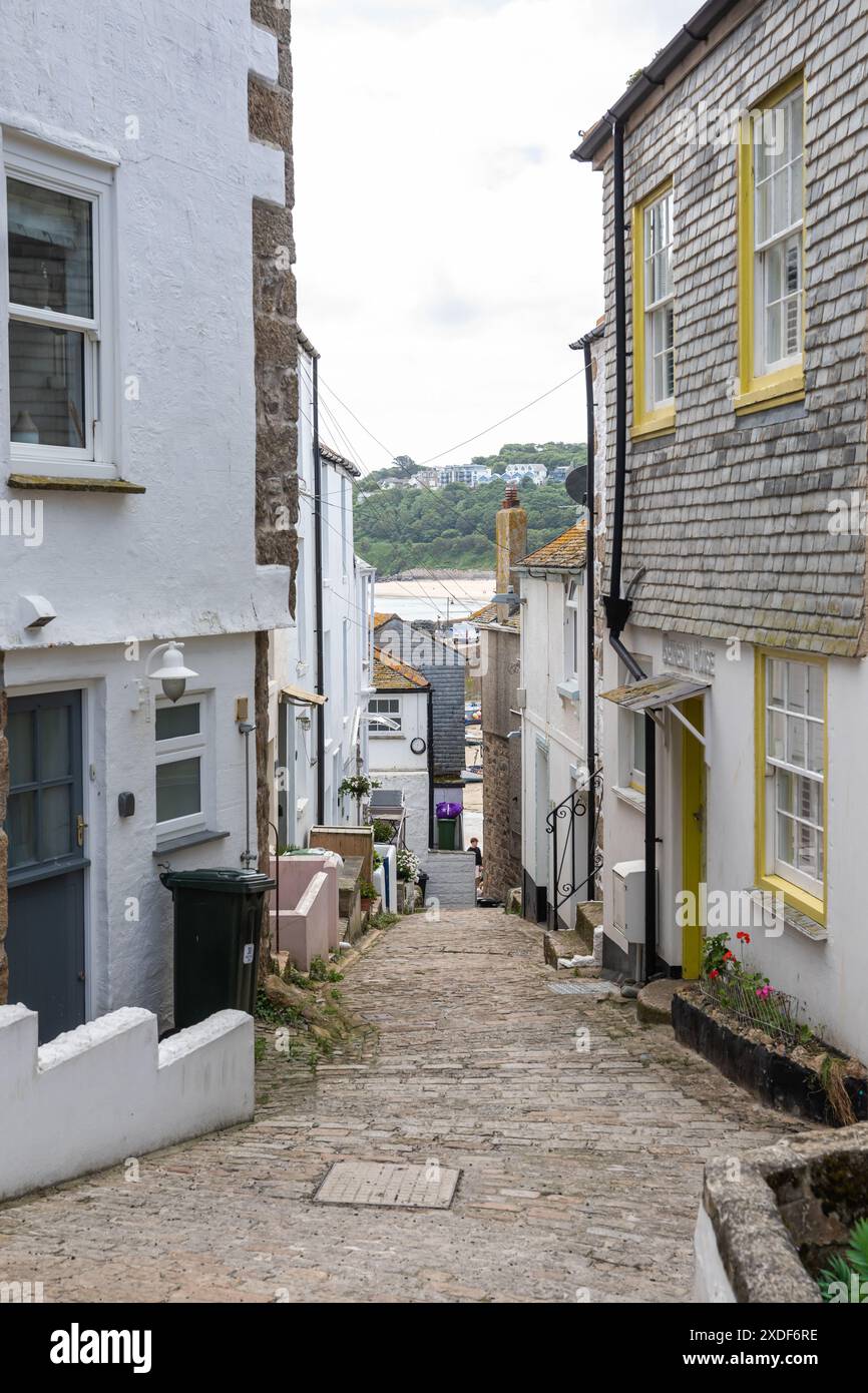 St Ives, Cornwall, 22nd June 2024, People were out enjoying the ...