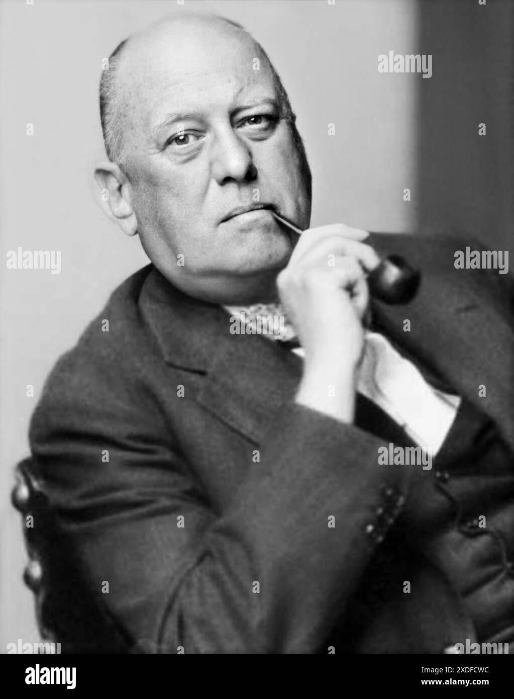 1934 c. , GREAT BRITAIN : The british ALEISTER CROWLEY ( born Edward ...