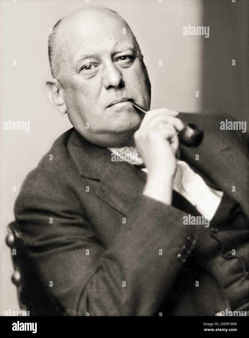 Aleister crowley hi-res stock photography and images - Alamy