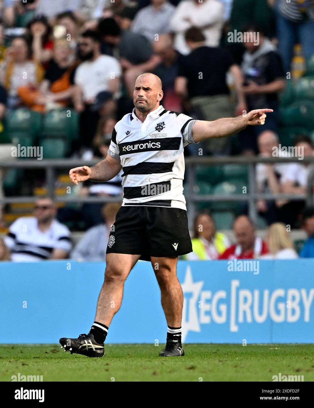 Twickenham, United Kingdom. 22nd June, 2024. Killick cup, Barbarians V ...