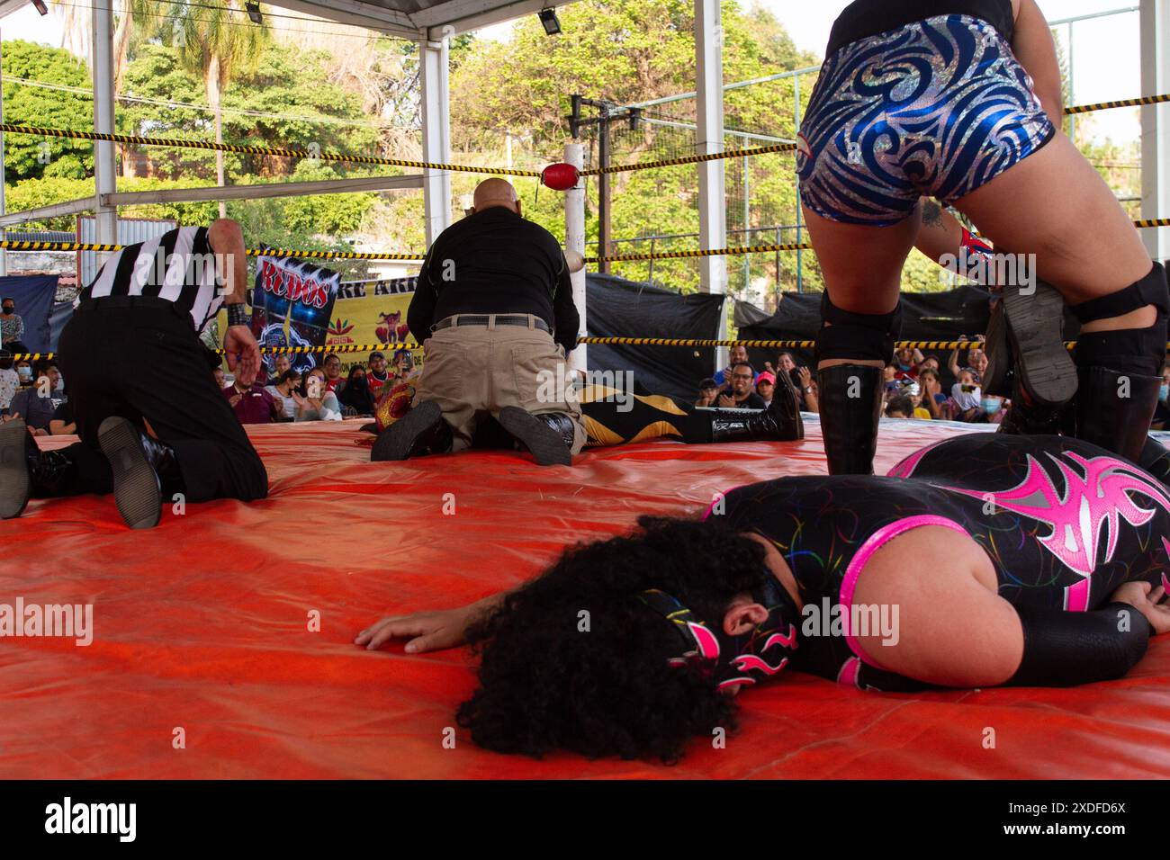 Inside Mn’S Only Traditional Lucha Libre Wrestling Event – HYSK