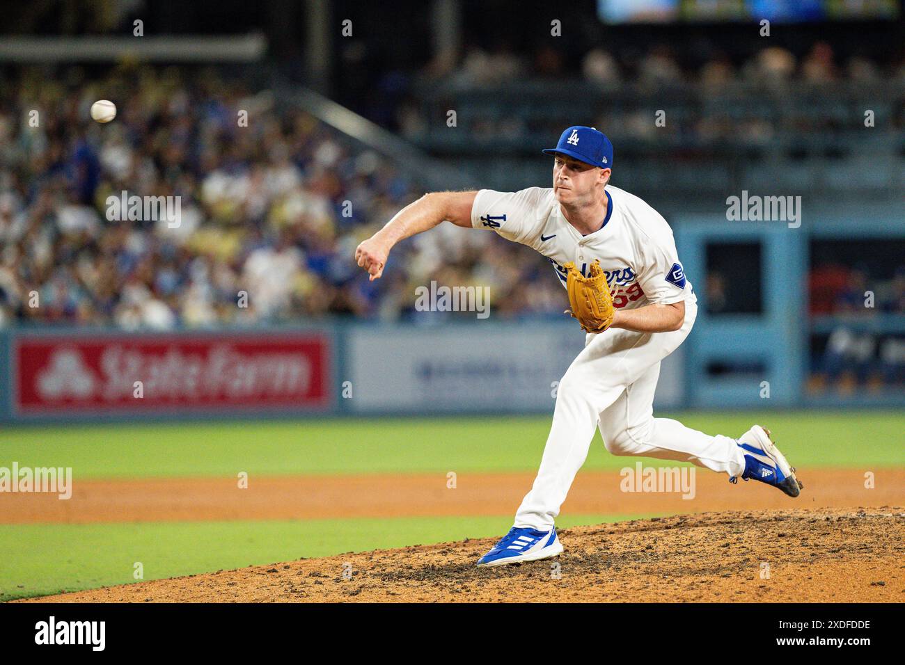 Los Angeles Dodgers pitcher Evan Phillips (59) throws during a MLB game ...