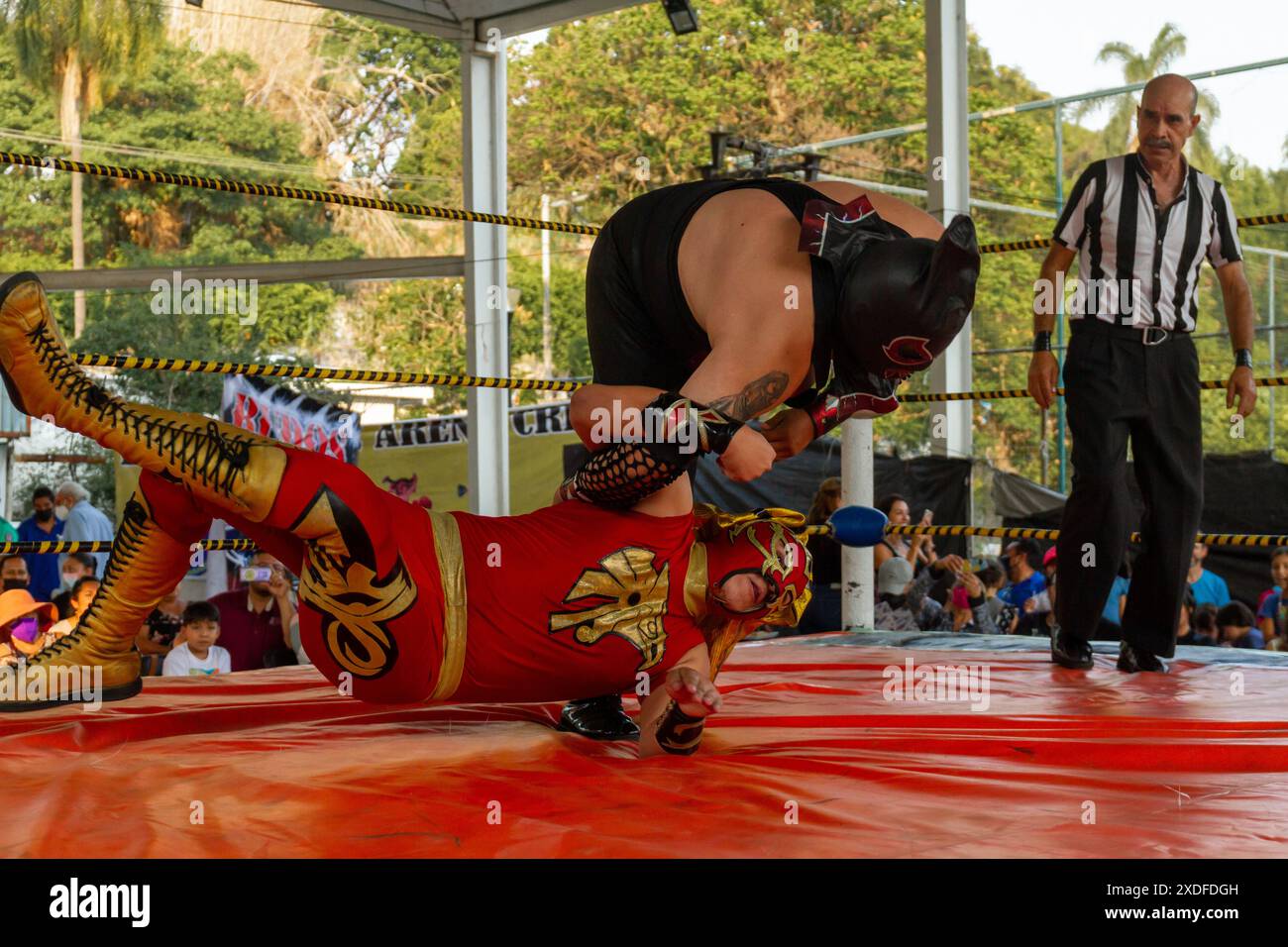Lucha Libre Mexican wrestling event rural area Stock Photo - Alamy
