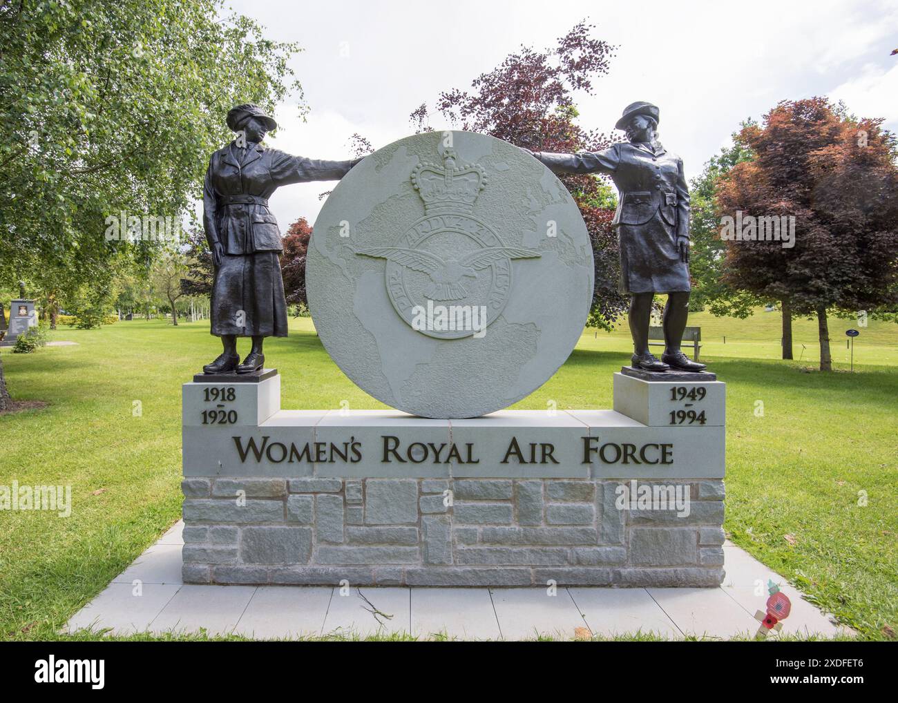 Bronze Statues and Stone Wall & Badge in Honour of the Women’s Royal ...