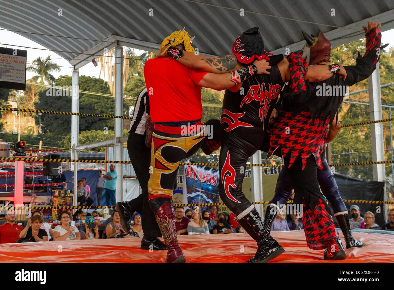 Lucha Libre Mexican wrestling event rural area Stock Photo - Alamy