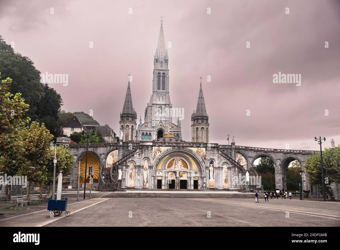 Basilica of the town of Lourdes in France Stock Photo - Alamy