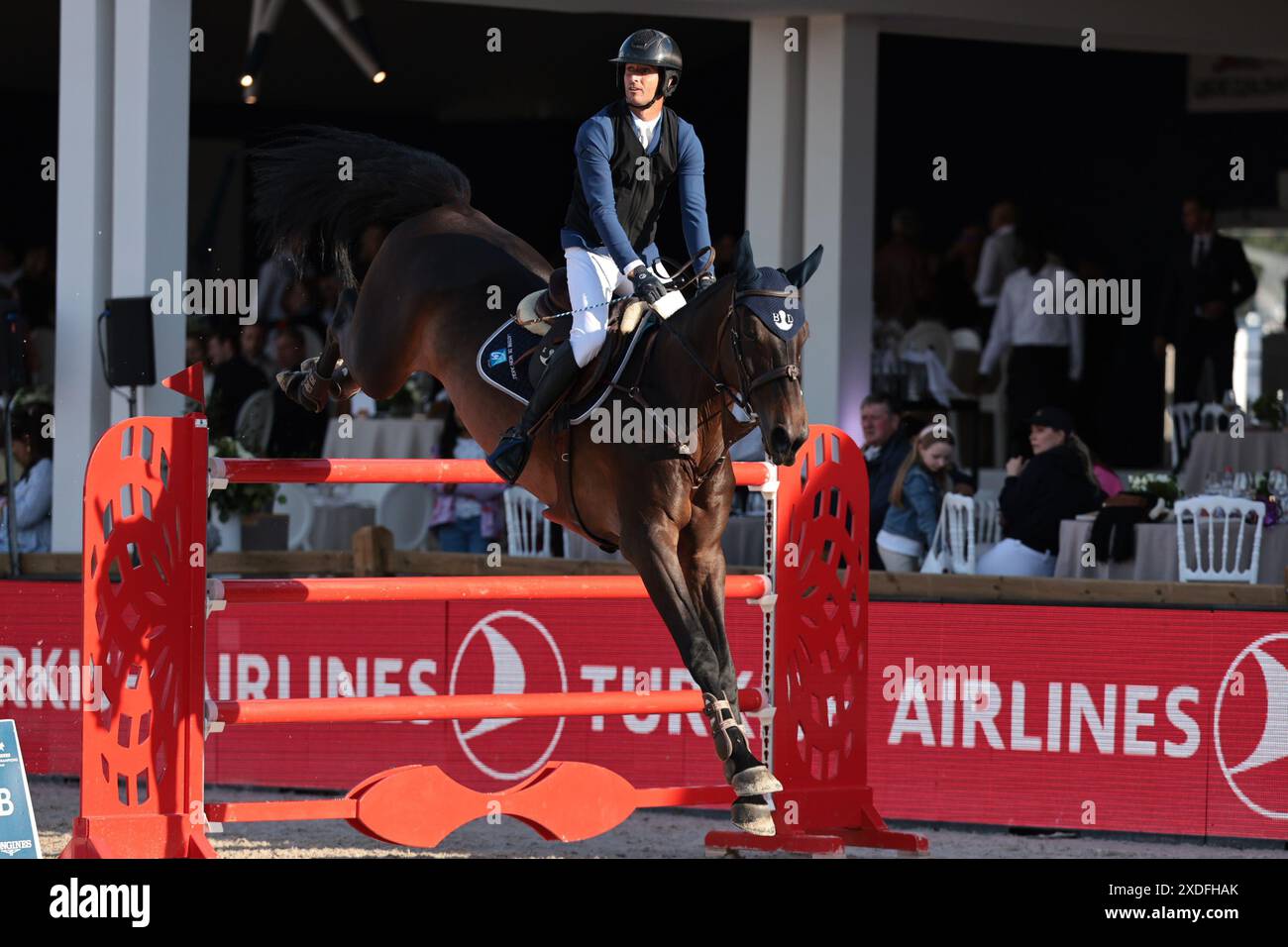 Julien Gonin of France with Valou du Lys during the Longines Global ...