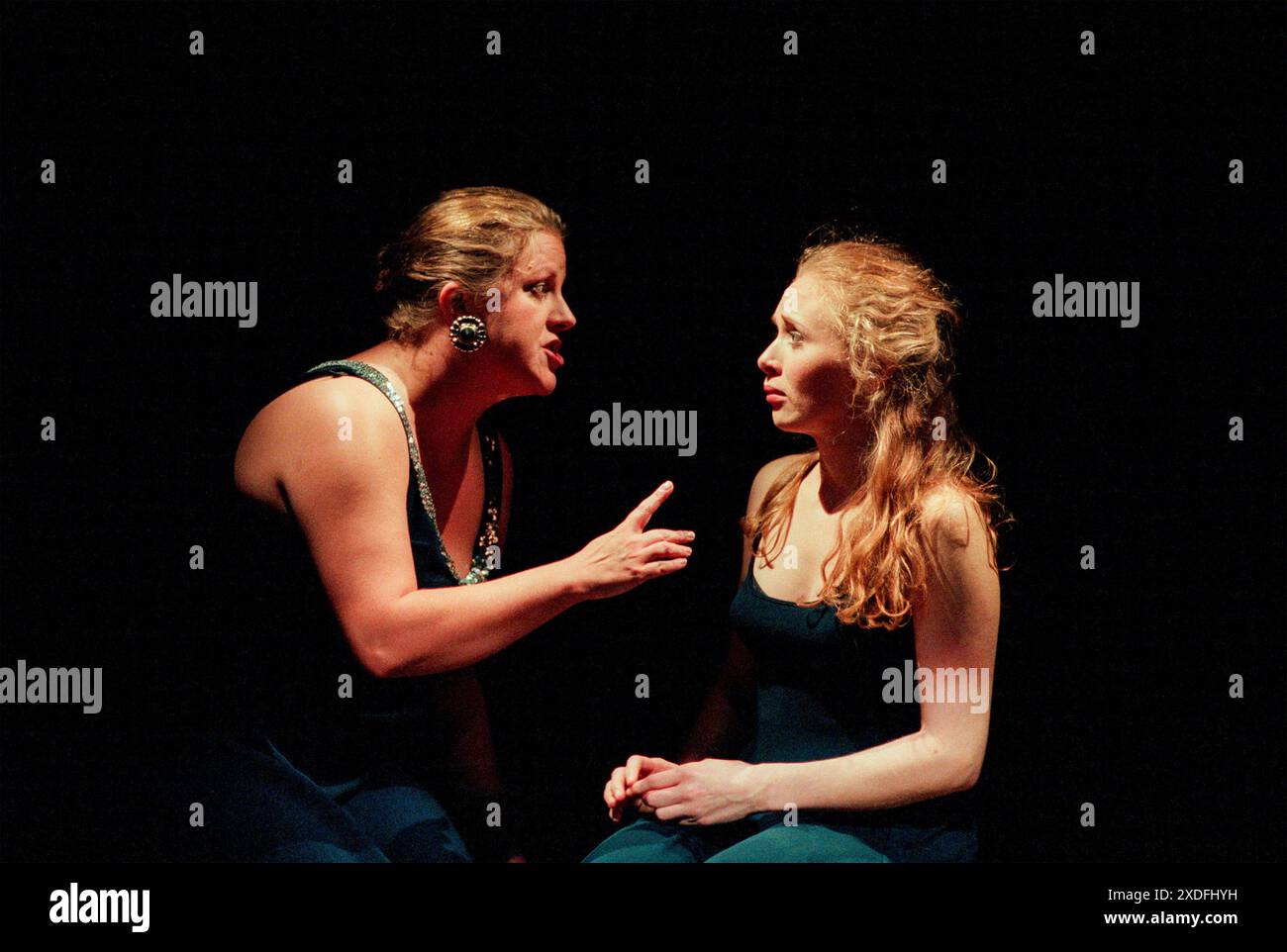 David rhodes performing hi-res stock photography and images - Alamy