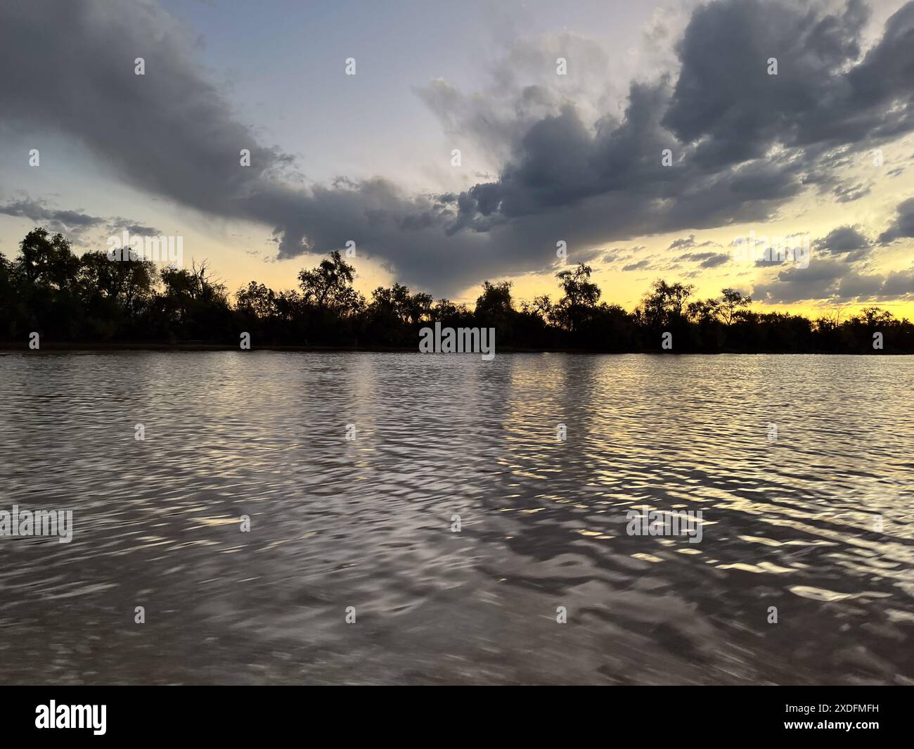Pararana river hi-res stock photography and images - Alamy