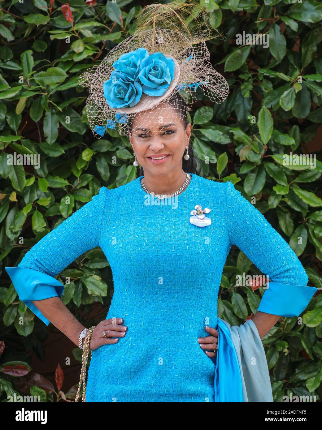 Wilnelia Merced, Lady Forsyth (Lady Forsyth-Johnson) in turquose dress ...