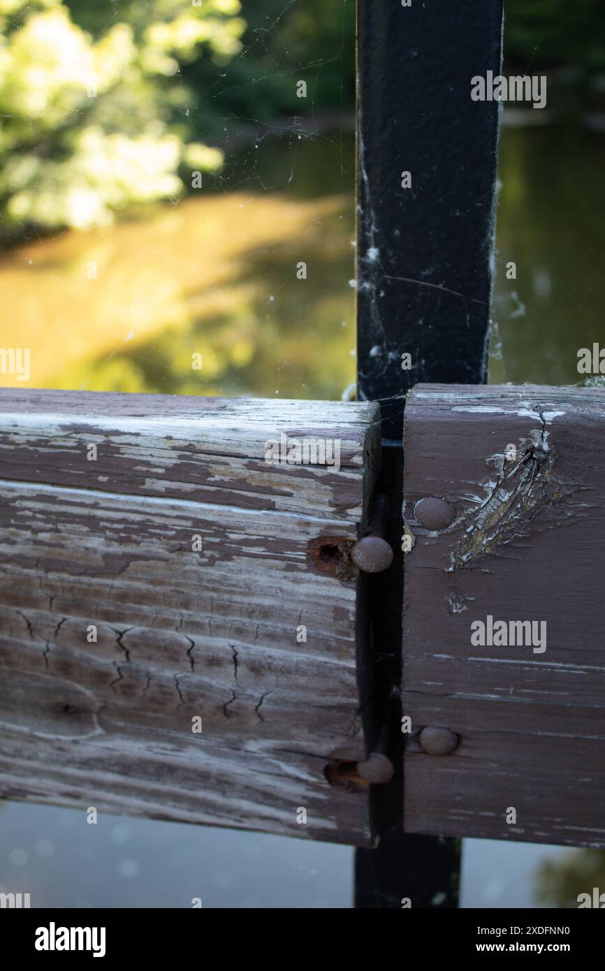 Attach to bridge hi-res stock photography and images - Alamy