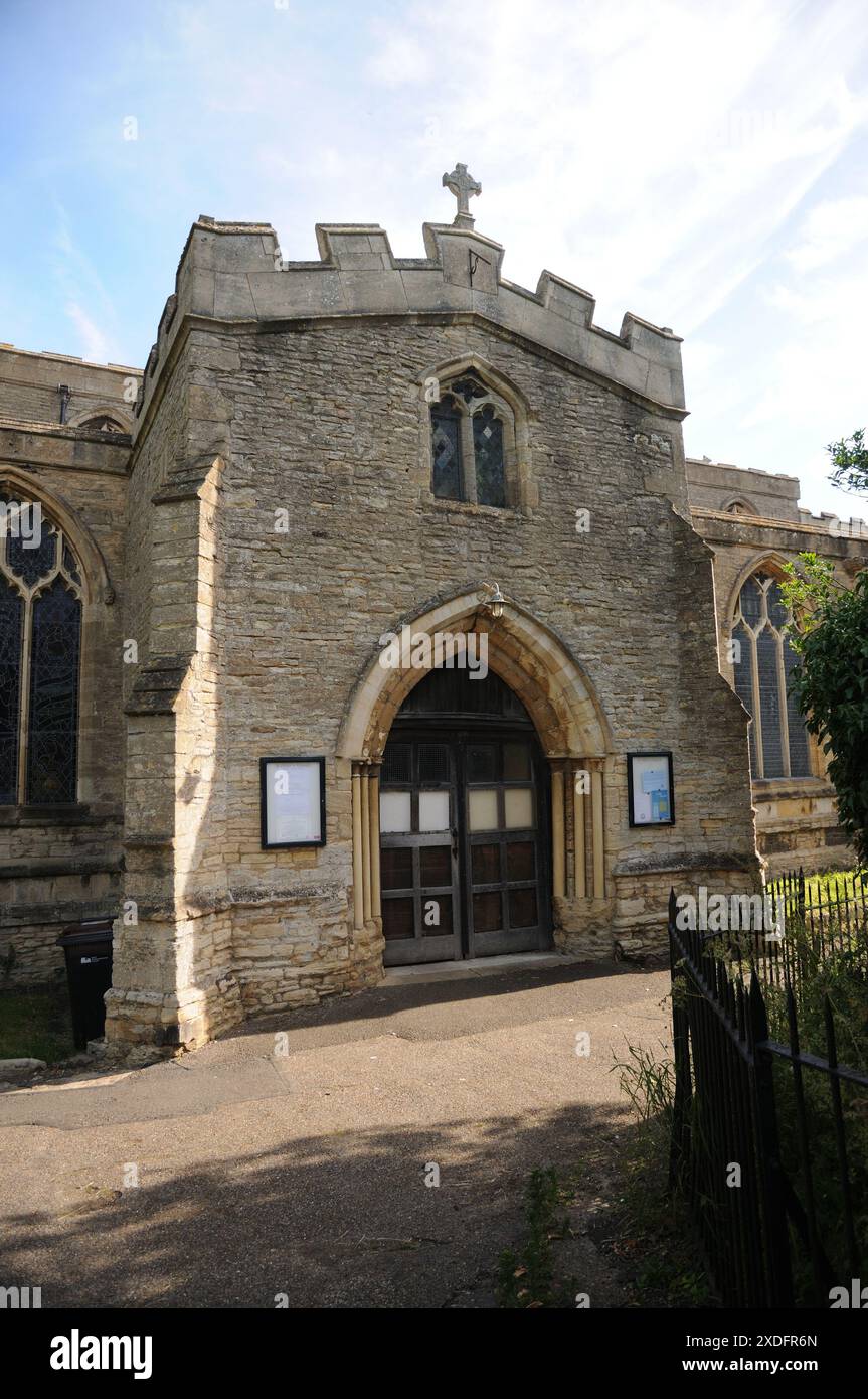 Porch of St Peter's Church, Raunds, Northamptonshire Stock Photo - Alamy