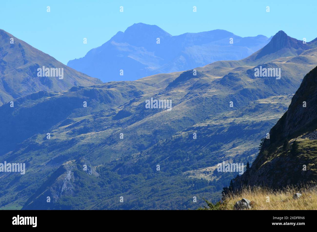 Western Valleys Natural Park (parque natural de los Valles Occidentales ...