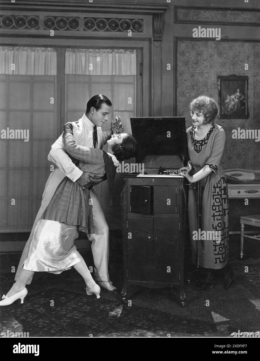 Legendary Silent Film Star RUDOLPH VALENTINO and VIRGINIA WARWICK dance ...