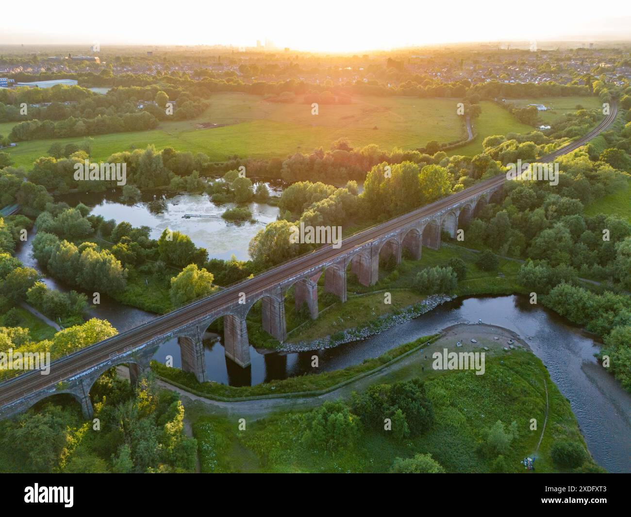 Viaduct in Reddish Vale Country Park Stock Photo - Alamy
