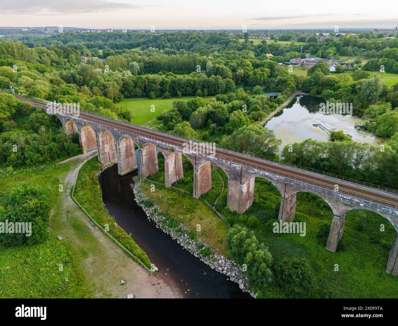 Viaduct in Reddish Vale Country Park Stock Photo - Alamy
