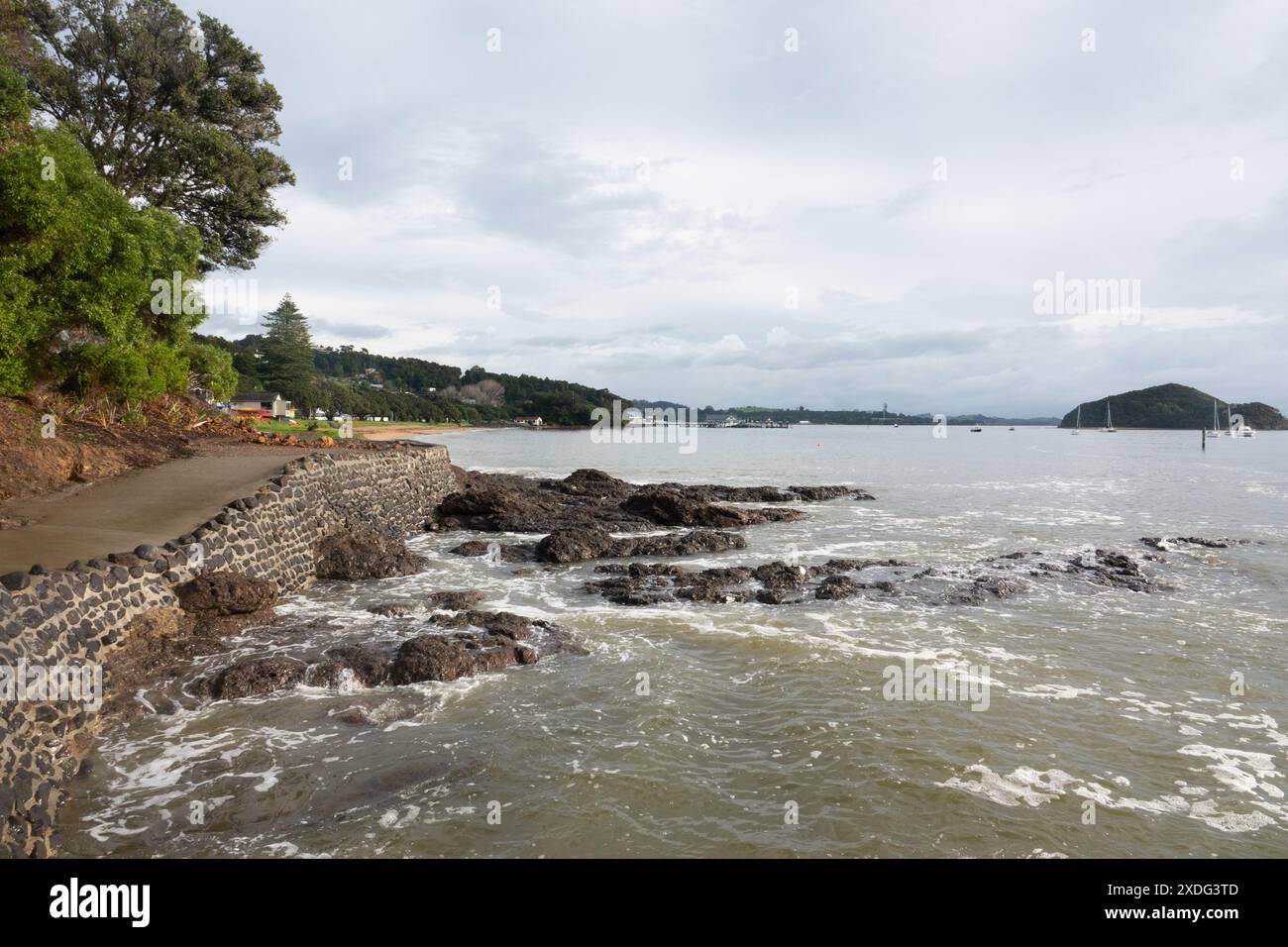 Paihia new zealand town beach hi-res stock photography and images - Alamy